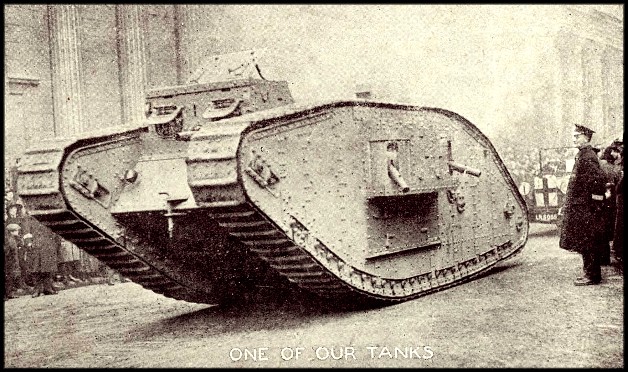 Le tank anglais ; Mark, premier char de combat blindé utilisé à la ...